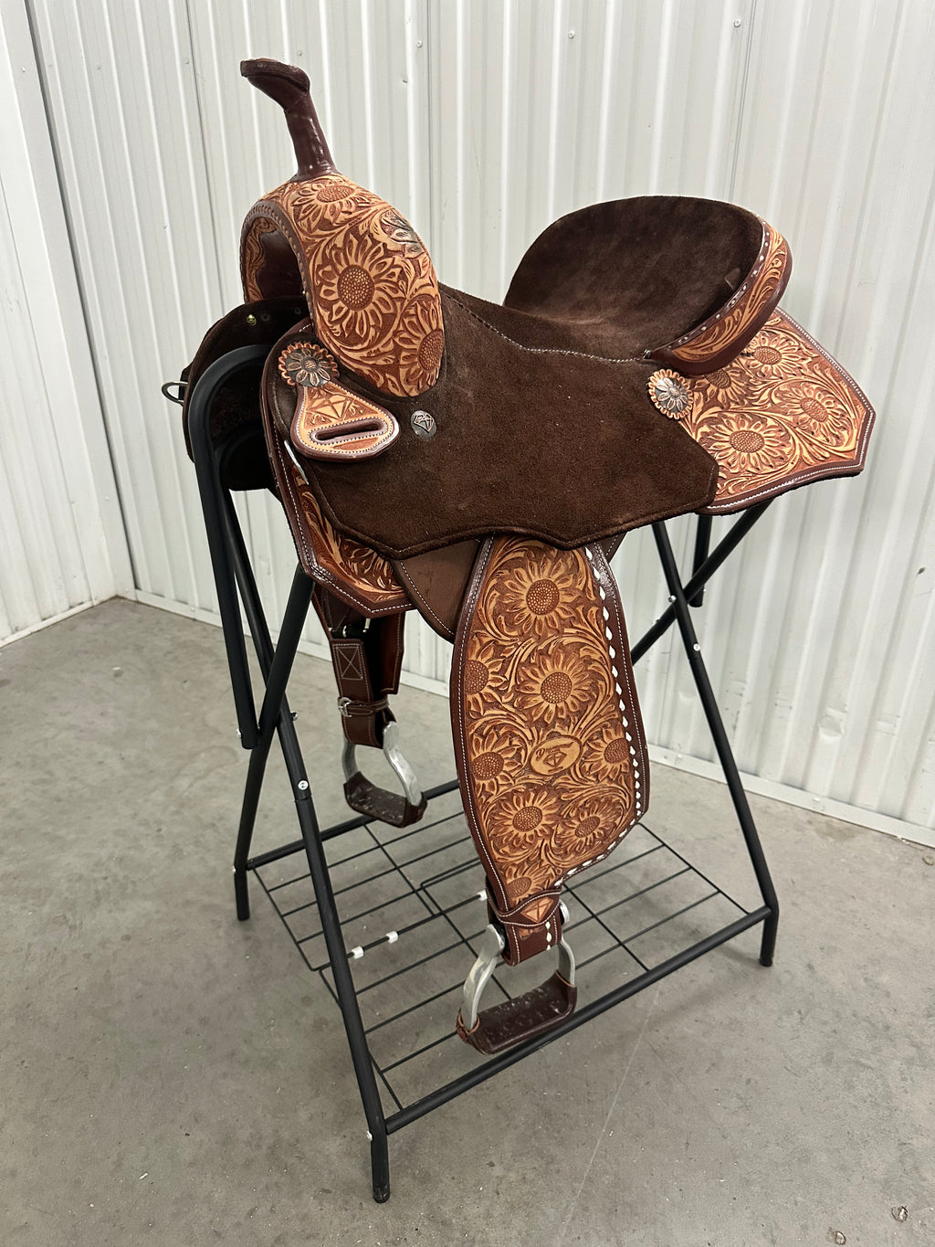 15" Diamond Hybrid – Diamond Classic Tack & Saddlery